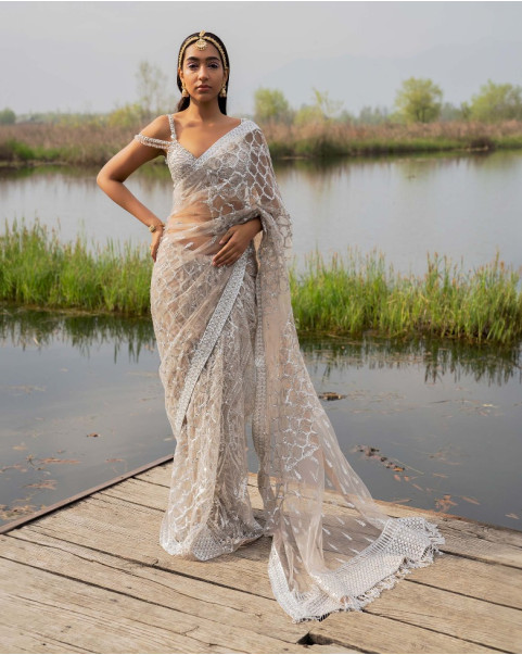 Buy luxury Designer sarees for women online