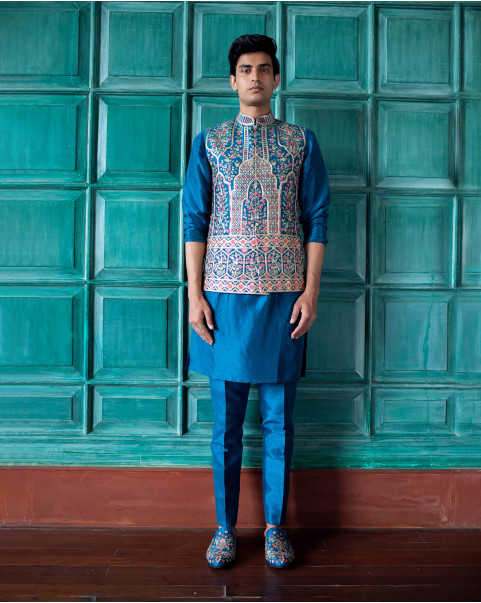 Buy Light Blue Raw Silk Kane Bandi Set for Men