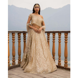 Latest Bridal Lehenga Designs- Alissa Bridal Lehenga